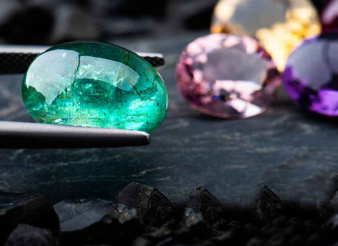 Rock Deco Natural Diamonds and Gems – Rock Deco Diamonds and Gemstones